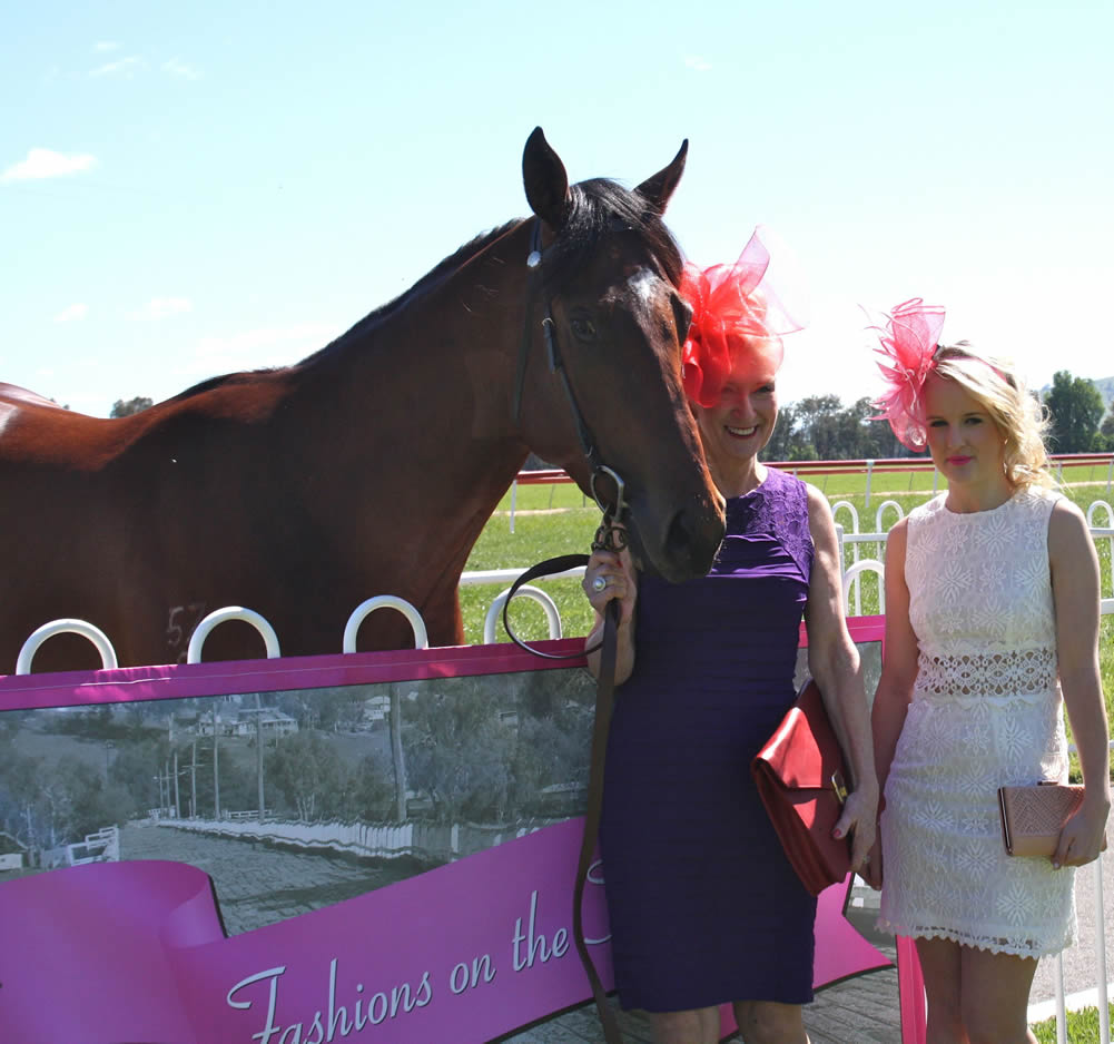 fashions-at-the-track-cheryl-etc – Snake Gully Cup